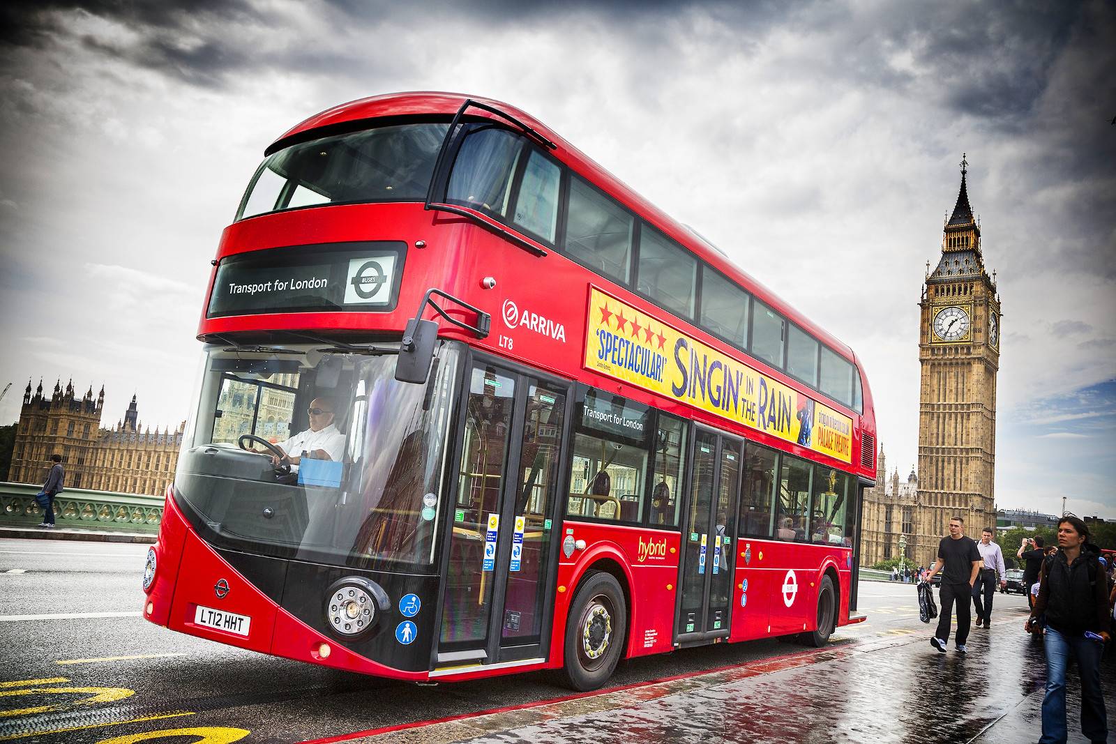 Négy év után megbukott az új londoni emeletes busz – Autó-Motor