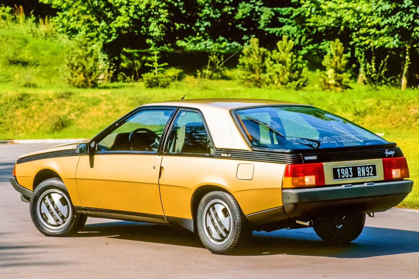 Tűzről pattant – 40 éves a Renault Fuego – Autó-Motor