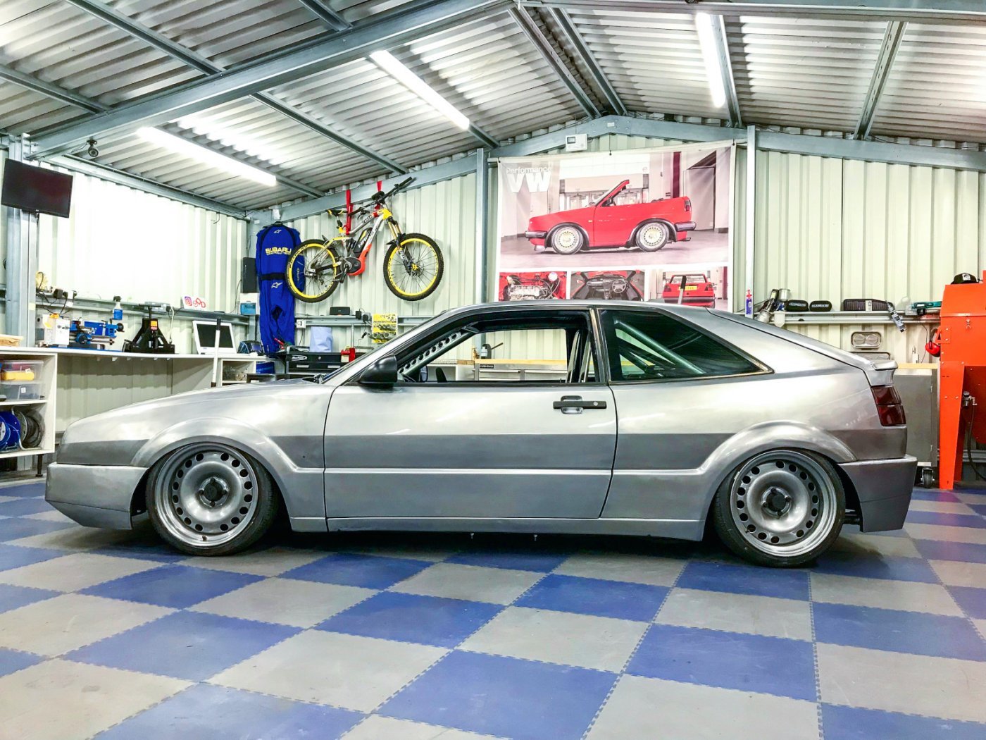 A csupasz gépi valóság – Volkswagen Corrado G60 tuning – Autó-Motor