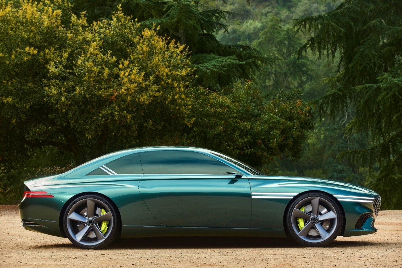 Üdítő kivételként kupéról álmodik a Genesis márka – Autó-Motor