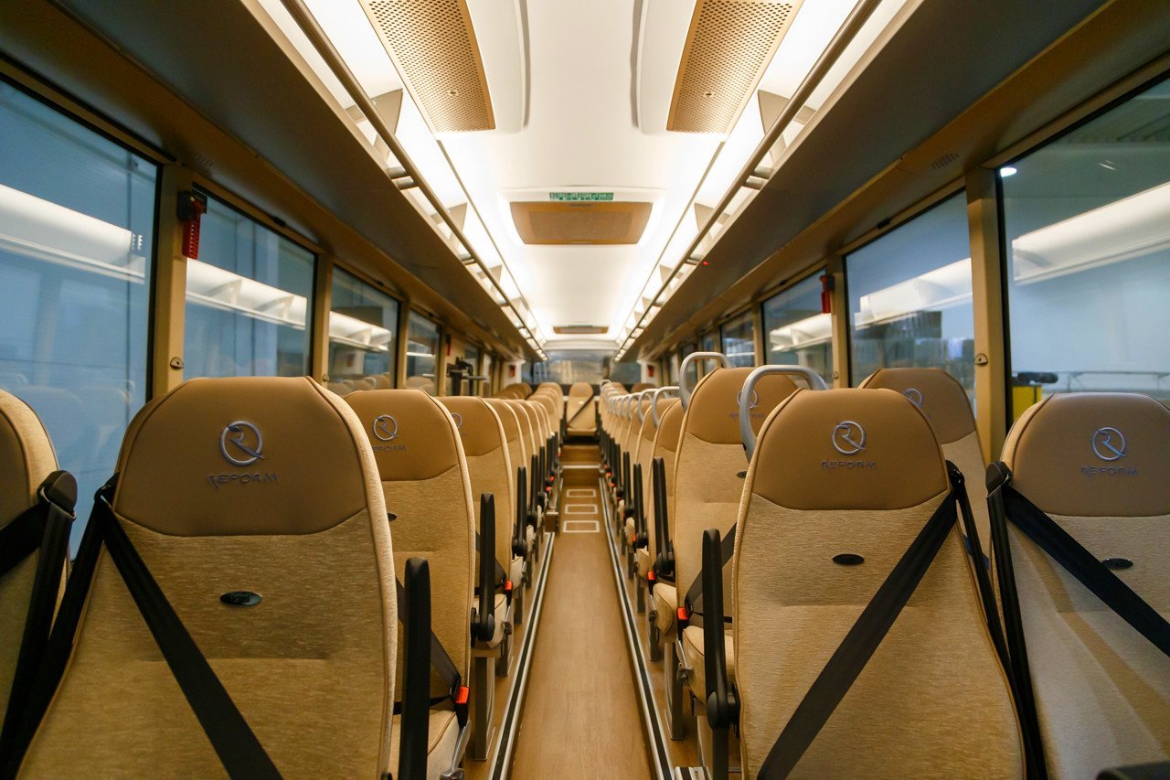 Dízelmotoros távolsági busz lett a Mercedes-Benz Reform 600-as – Autó-Motor