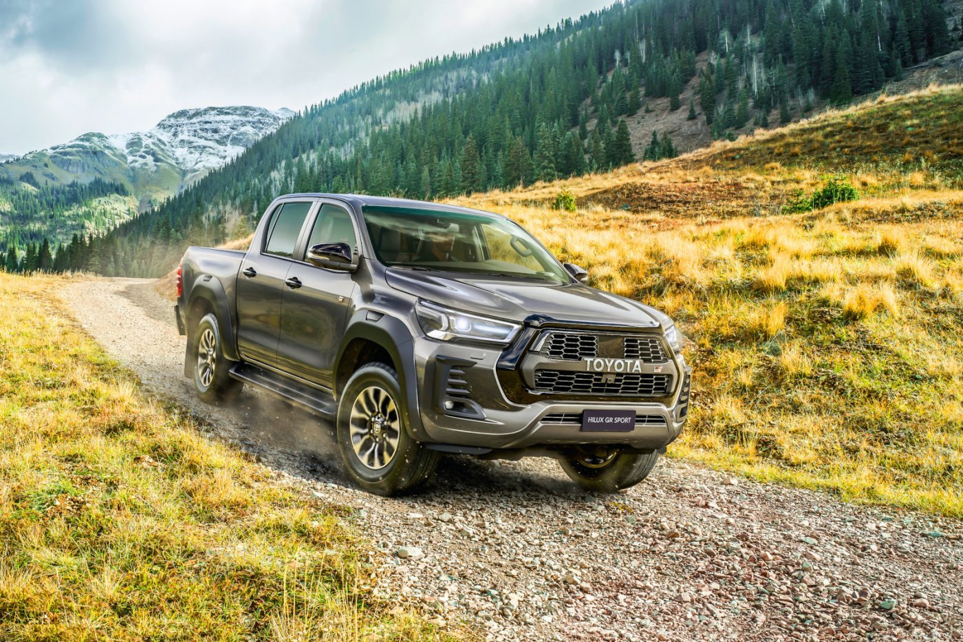 Pickup-modellek: Toyota Hilux – Autó-Motor