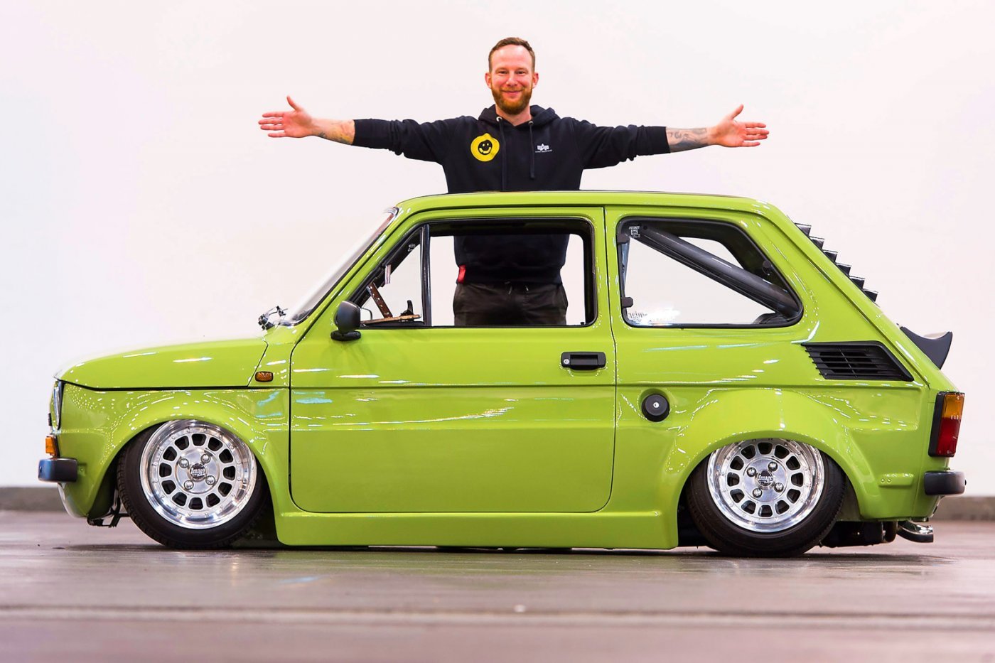 Tündöklő betonpattanás – Polski Fiat 126P tuning – Autó-Motor