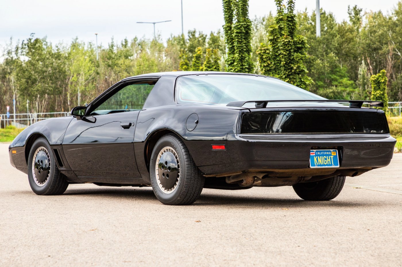 Egy ember is tehet csodát! – KITT replika – Autó-Motor