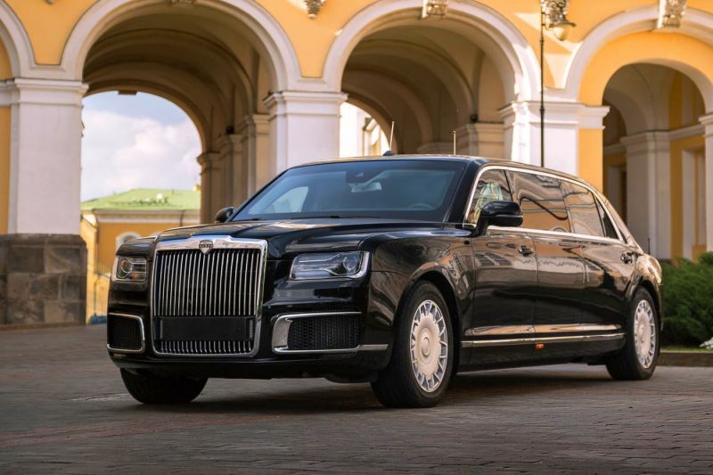 Akadozik az orosz Aurus luxusautó gyártása, de attól még terjed – Autó-Motor